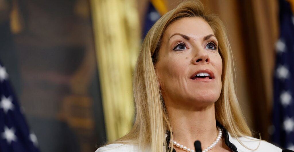 EXCLUSIVE: Conservative Lawmakers Unveil Blueprint to Balance Budget ...